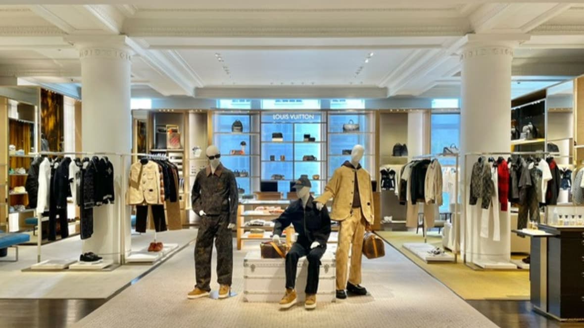 Louis Vuitton London Selfridges Store in London, United Kingdom | LOUIS ...