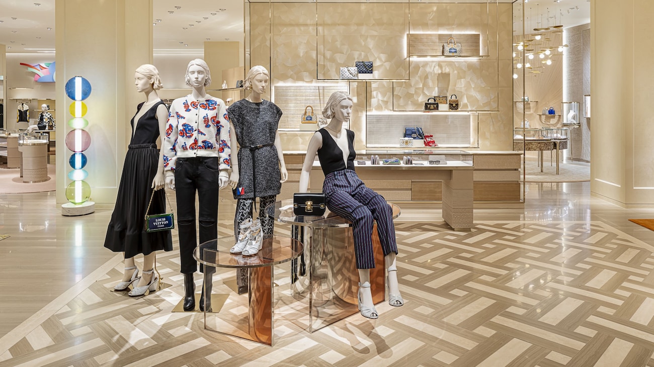 Louis Vuitton Singapore Marina Bay Sands Store in Singapore, Singapore ...