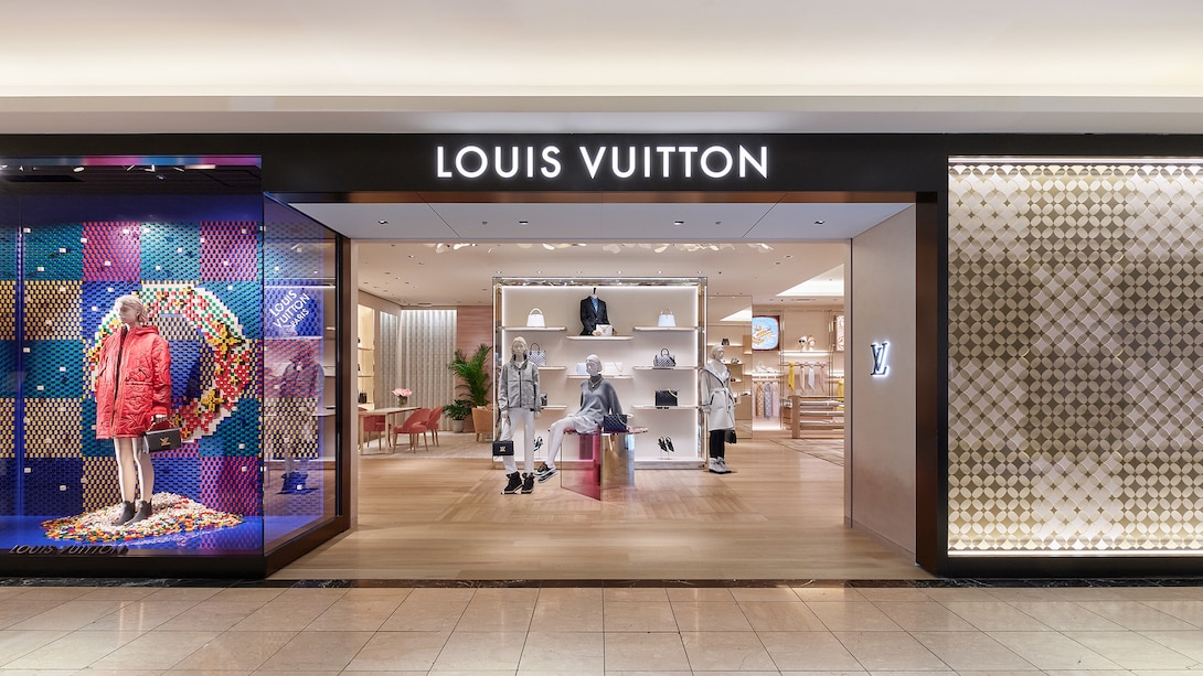 Louis Vuitton Urawa Isetan Store in Saitama, Japan | LOUIS VUITTON