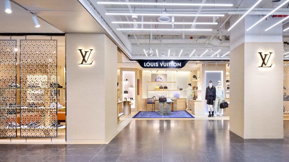 Louis Vuitton Berlin KaDeWe Store in Berlin, Germany | LOUIS VUITTON