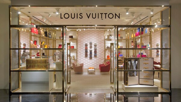 Louis Vuitton Taipei Regent Store in Taipei, Taiwan | LOUIS VUITTON