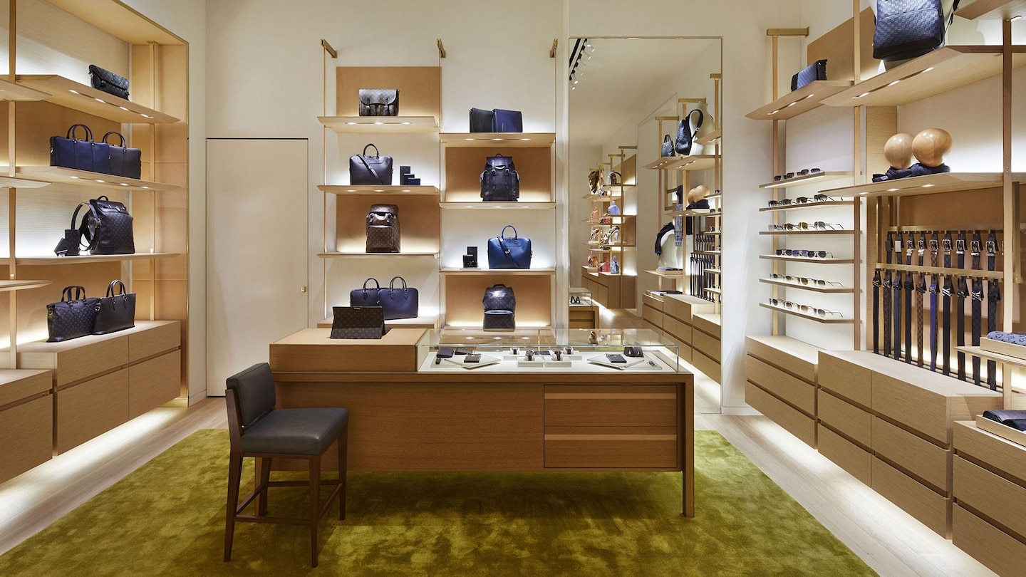 Louis Vuitton Stuttgart Store in Stuttgart, Germany | LOUIS VUITTON