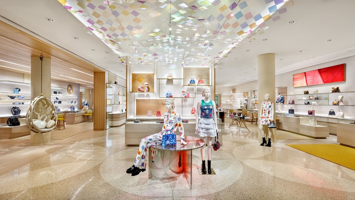Louis Vuitton Atlanta Lenox Square Store in Atlanta, United States ...